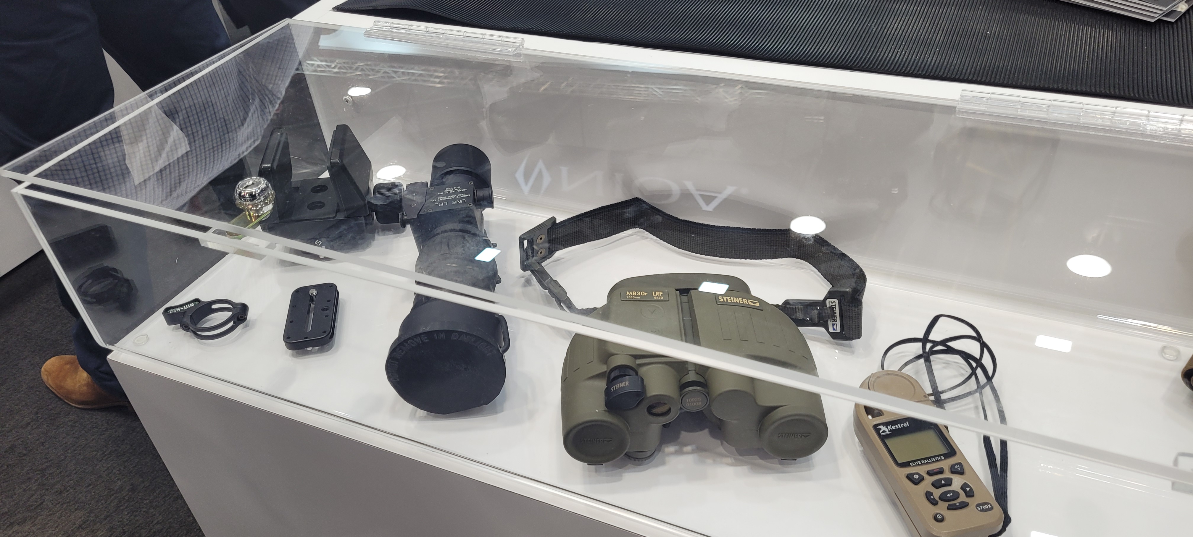 The Australian Defence Force Accuracy International AXSR: Long Range ...